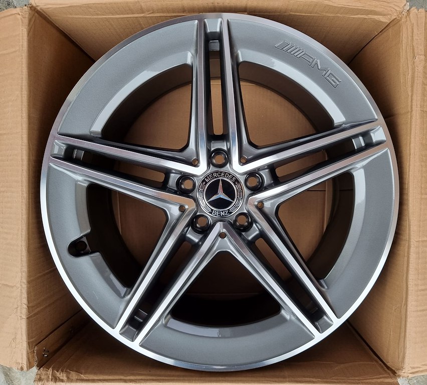 ORIGINAL ALU FELNE ZA MERCEDES
9.5/8.5J x19 ET56/38 5x112