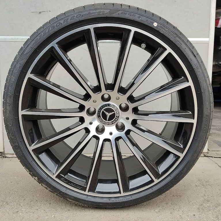 ORIGINAL ALU FELNE ZA MERCEDES
8.5/9.5J x20 ET38 5x112