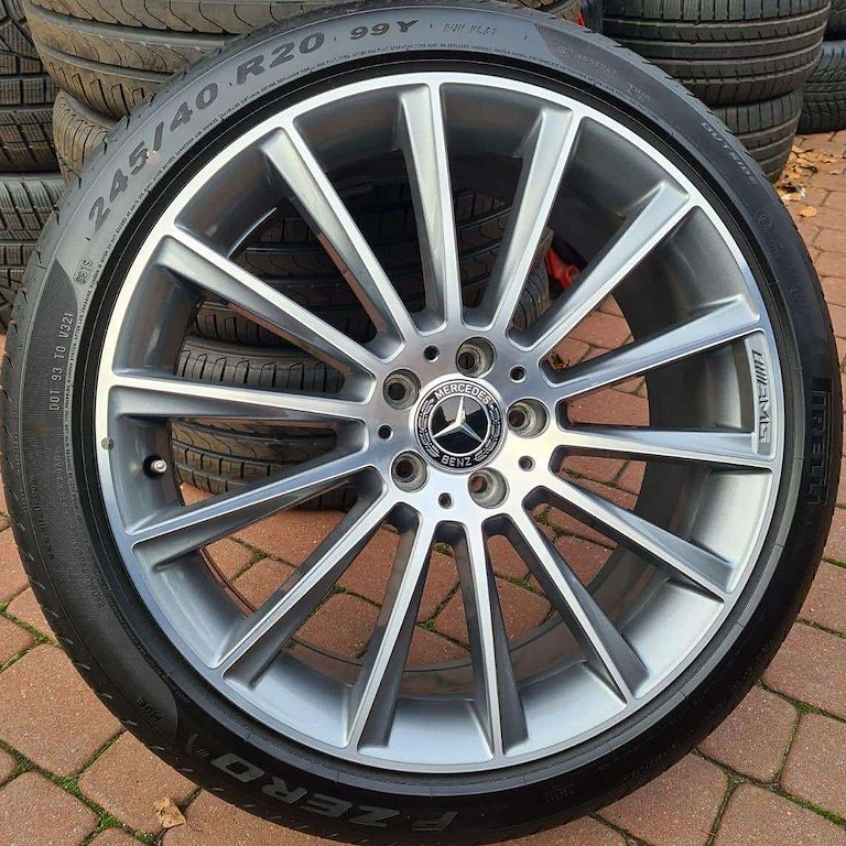 ORIGINAL ALU FELNE ZA MERCEDES
8.5/9.5J x20 ET38 5x112