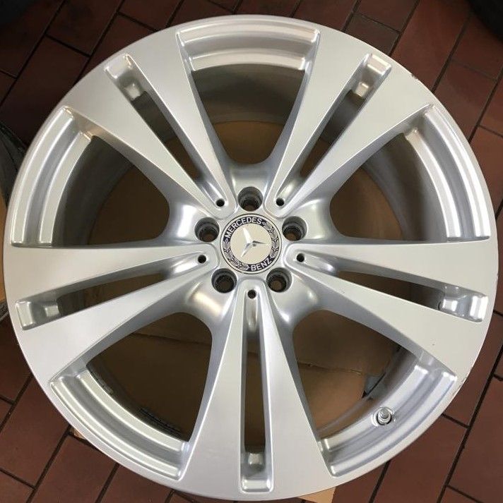 ORIGINAL ALU FELNE ZA MERCEDES
11/10J x21 ET38/52 5x112