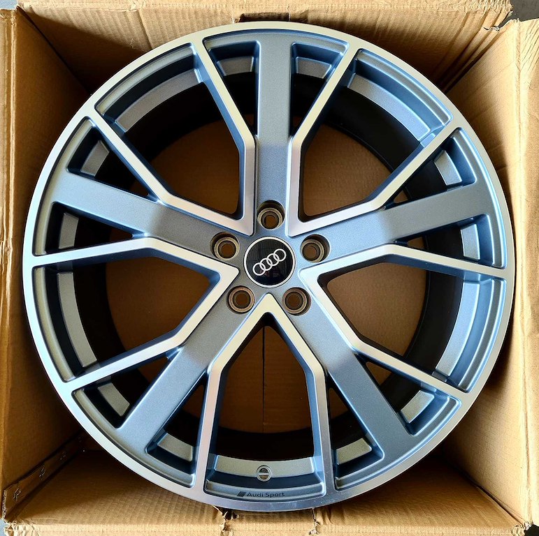 ORIGINAL ALU FELNE ZA AUDI
9J x20 ET37 5x112