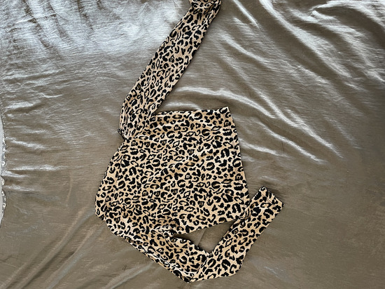 Bluzica leopard