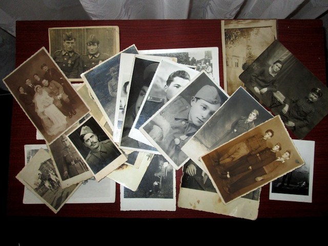 Fotografije posle 1945 g. - Sve sa slike