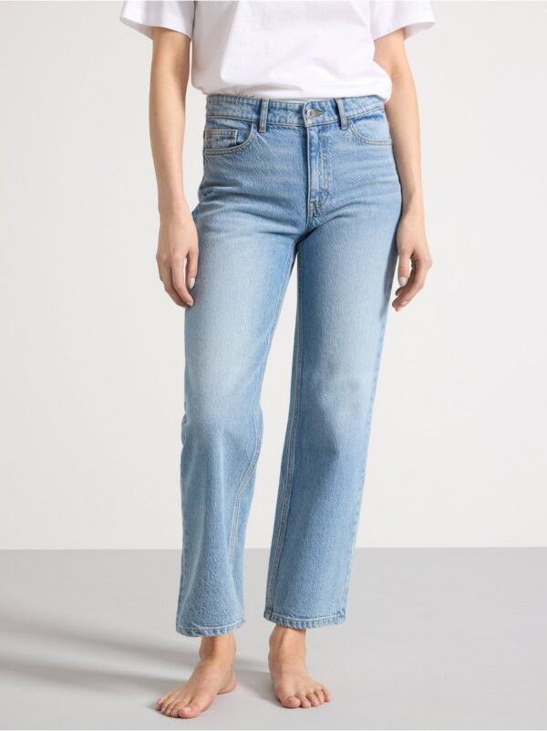 Farmerke NEA – klasične dubine, ravnih, kraćih nogavica – 99% pamuk – NEA Regular straight cropped Jeans