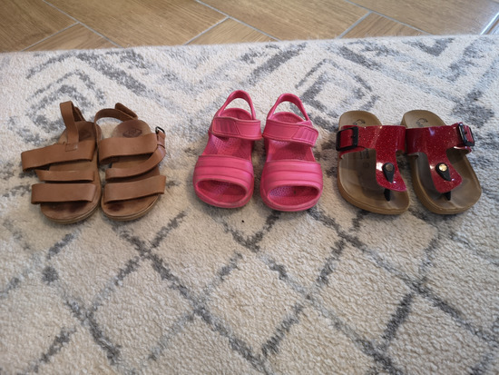 Sandale i papuče za devojčice 23-25