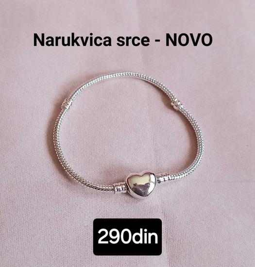 Narukvica srebrne boje srce kao Pandora - NOVO