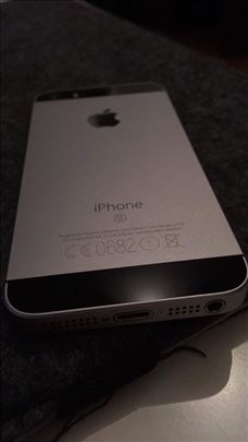 iPhone SE gray