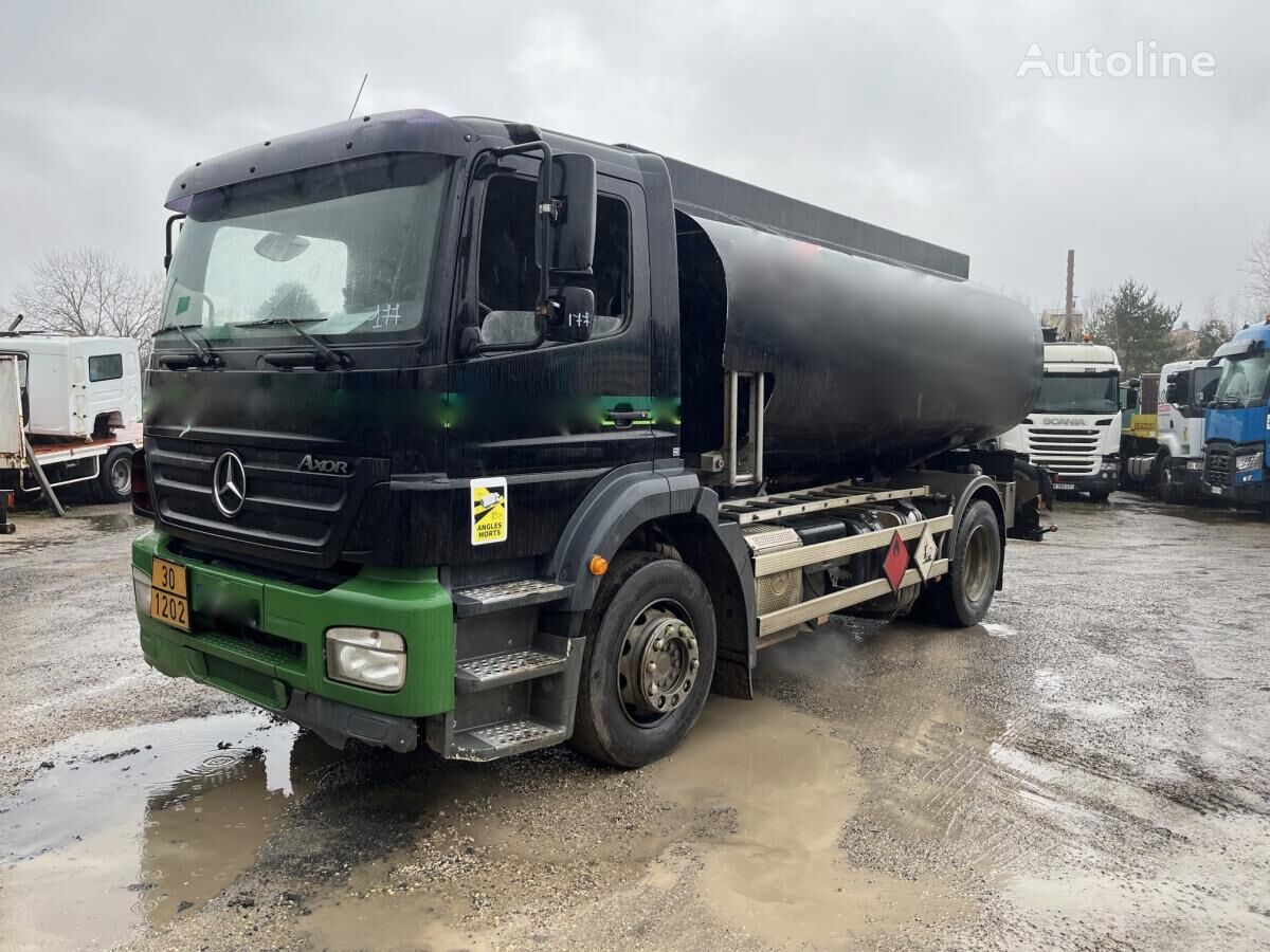 Mercedes-Benz Axor 4x2 citerne 13000L 5 cpt autocisterna