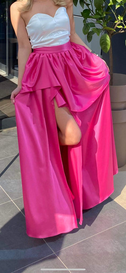 Duga pink suknja