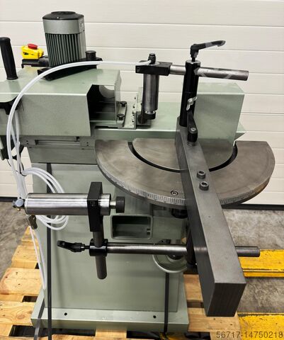 End Milling Machine
Graule AKF 6/250