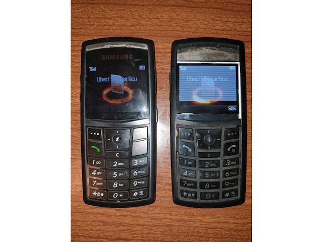 Samsung SGH-X820 2 komada