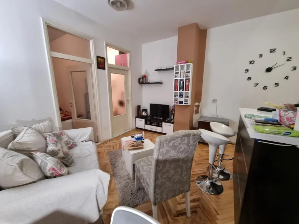 Prodaja, dvosoban stan, 37m2, Centar, Novi Sad