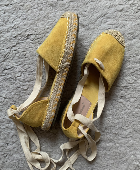 Espadrile