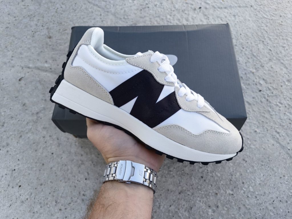 New Balance 327 Sea Salt