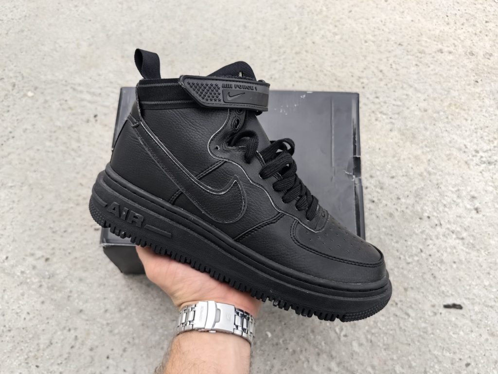 Nike Air Force Gore-Tex