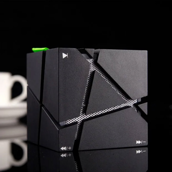 Bluetooth zvucnik LED Magic Cube minI crni