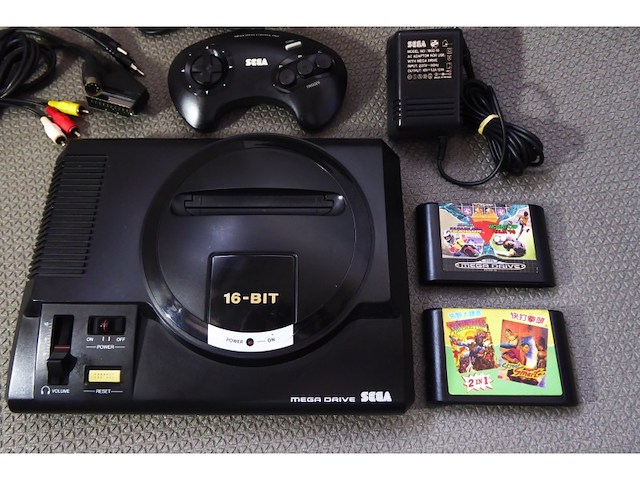 SEGA Mega Drive 16 BIT konzola, kompletna sa igrama