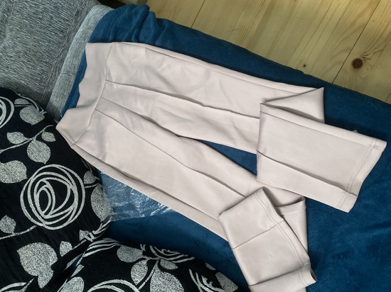 Pantalone od skube