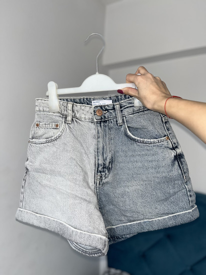 Bershka sorts dupli denim