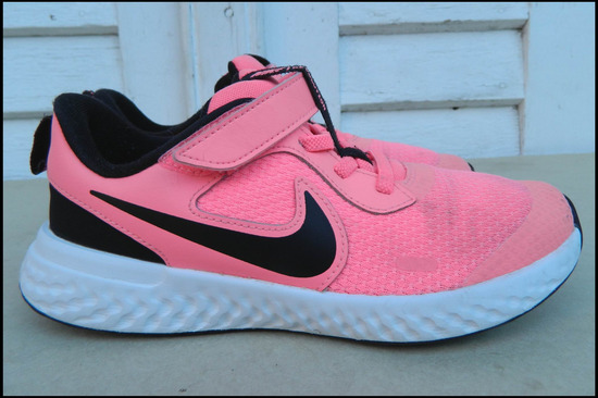 Nike Star runner 3 patike kao nove br 33,5