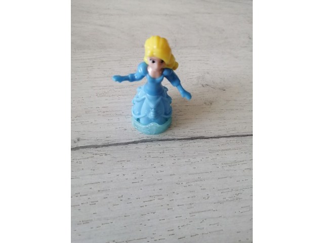 Kinder figurica - Princeza VU155