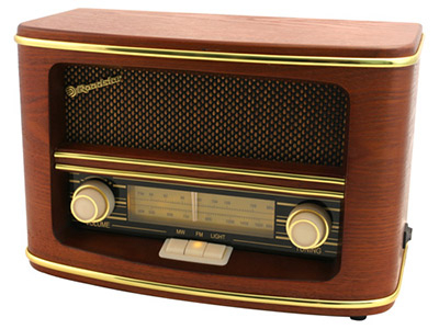 Roadstar - HRA-1500, radio sa drvenim kućištem