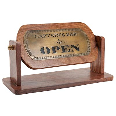 Stona dekoracija - Captains Bar Open