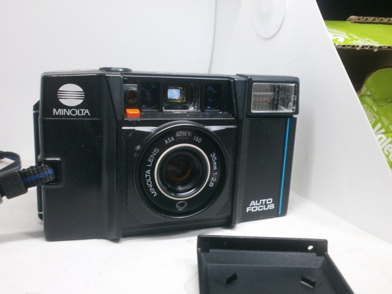 Minolta AF-S Point & Shoot f2.8 35mm Film Camera