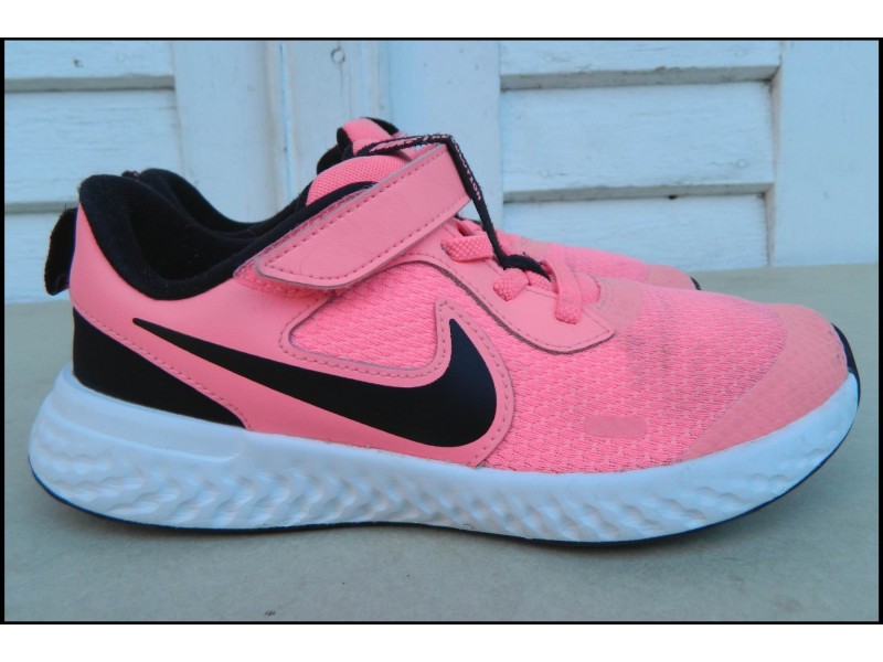 Nike Star runner 3 patike kao nove br 33,5