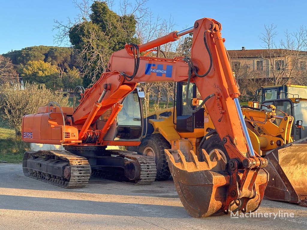 Fiat-Hitachi EX215 bager guseničar