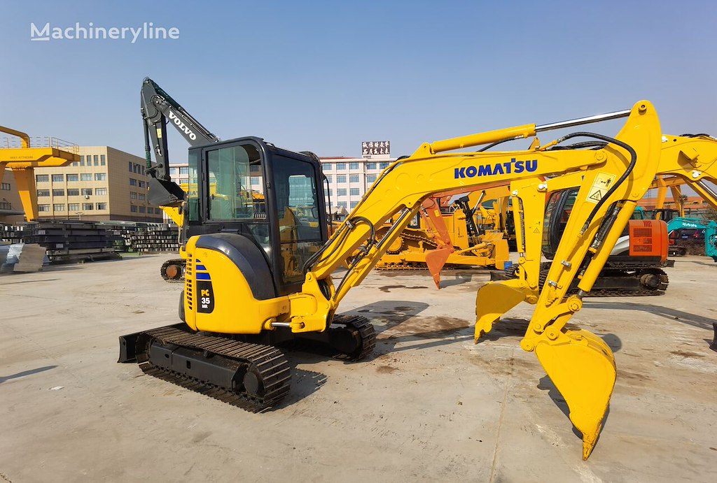 Komatsu PC35 mini bager