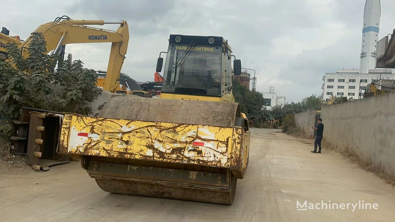 BOMAG BW226 kompaktor s jednim valjkom