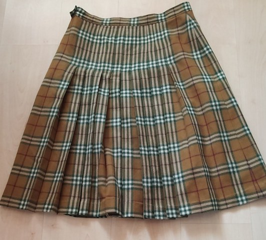 Vintage vunena plisir suknja
