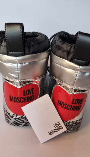 Moschino čizme