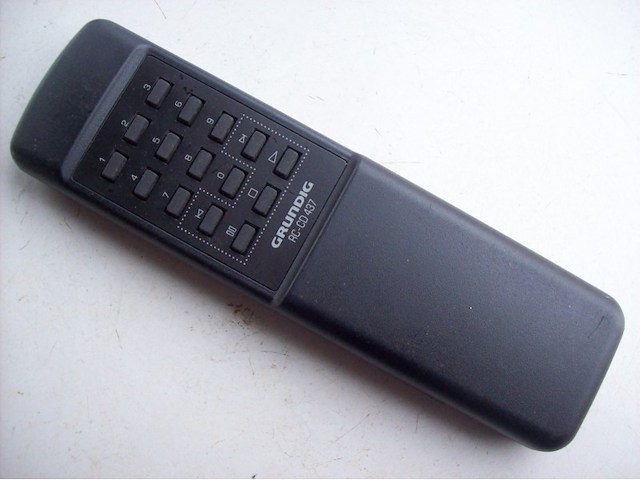 GRUNDIG  daljinski RC - CD437 ,orginal