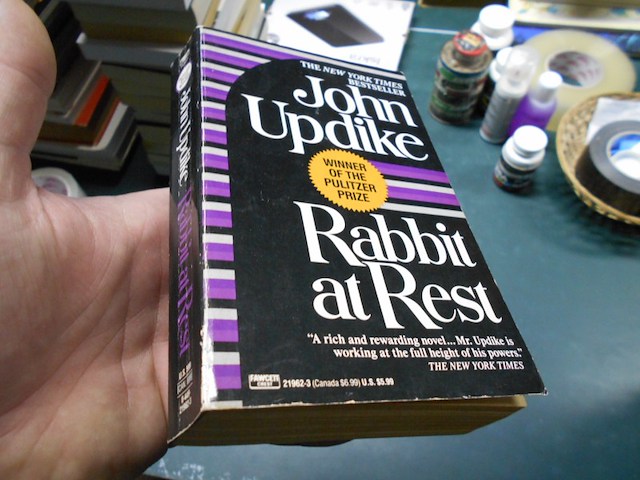 Jonh Updike - Rabbit at Rest