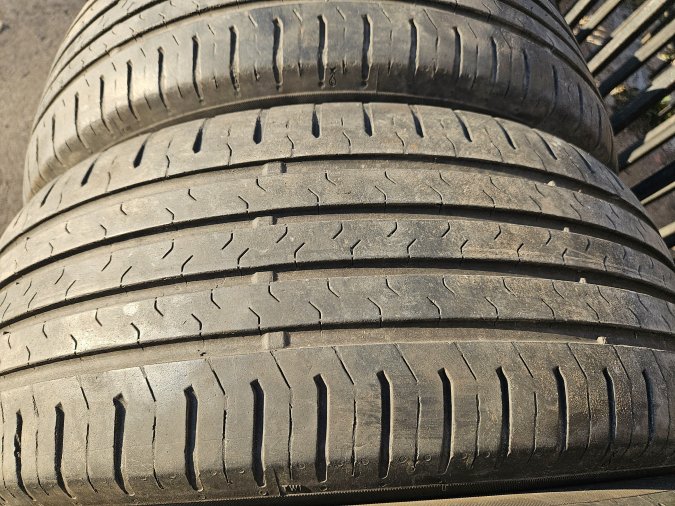 205/55 R16 CONTINENTAL
