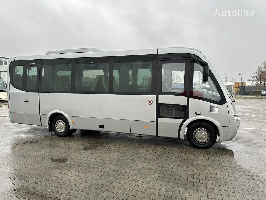 IVECO A65C18 -26 pl.Klima turistički autobus