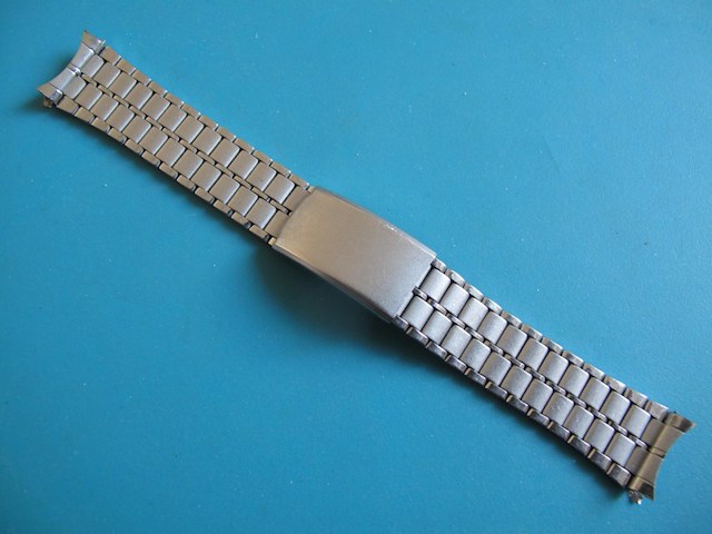 Metalna narukvica za sat - kačenje 18mm
