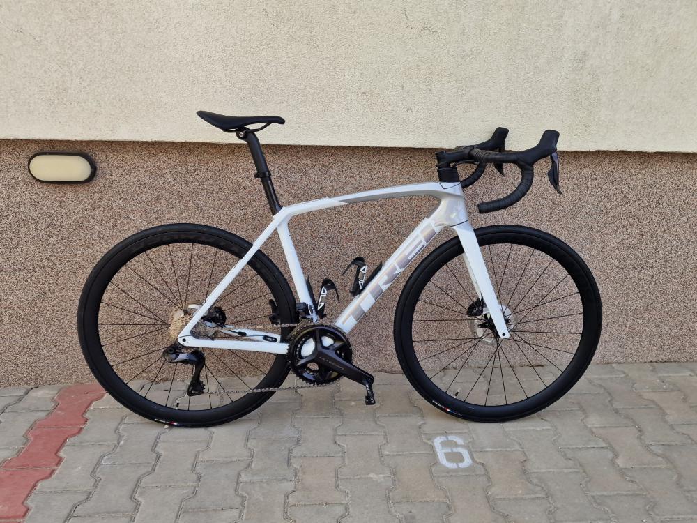 TREK EMONDA SL7 Ultegra 12 di-2 2023