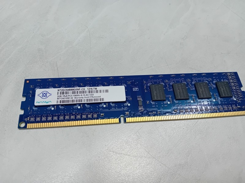2gb ddr3 1333mhz nanya ispravna