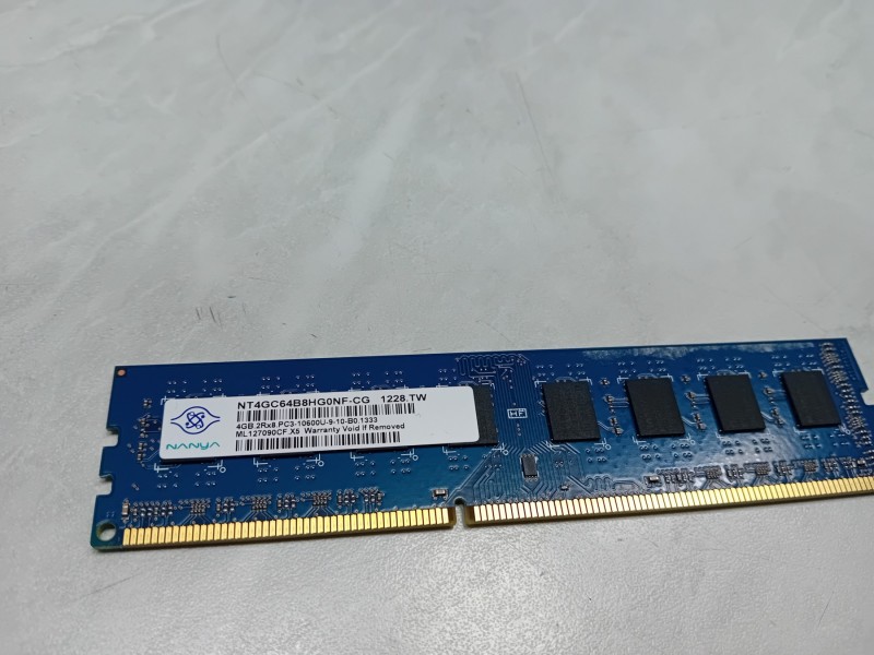 4gb ddr3 1333mhz nanya ispravna