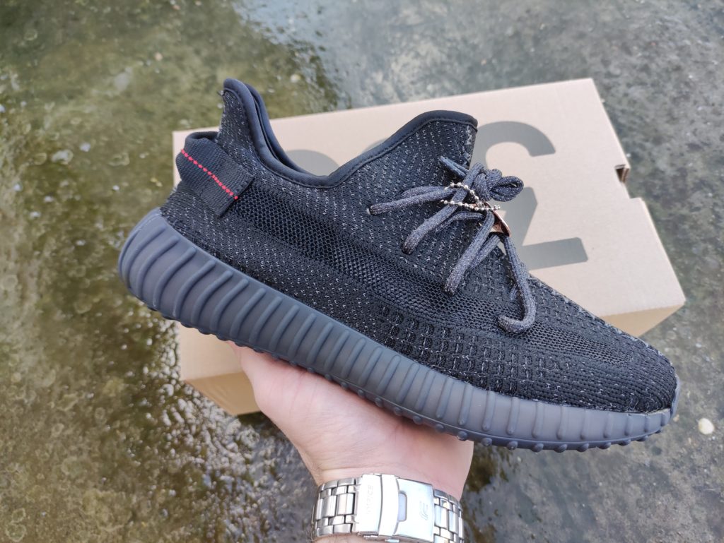 Adidas Yeezy Boost 350 V2 Triple Black Reflective