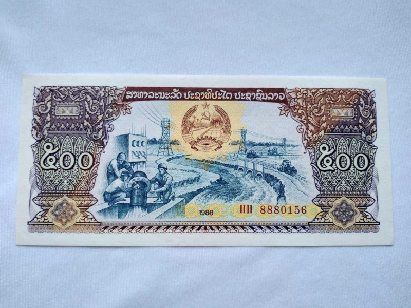 Laos 500 kip,1988 god.UNC