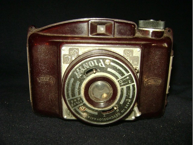 Fotoaparat Pionyr Dufa 1950