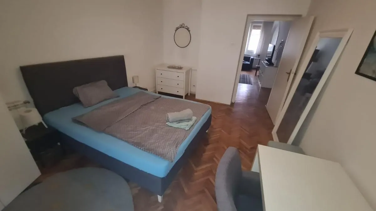 Izdavanje, trosoban stan, 90m2, Dorćol, Beograd