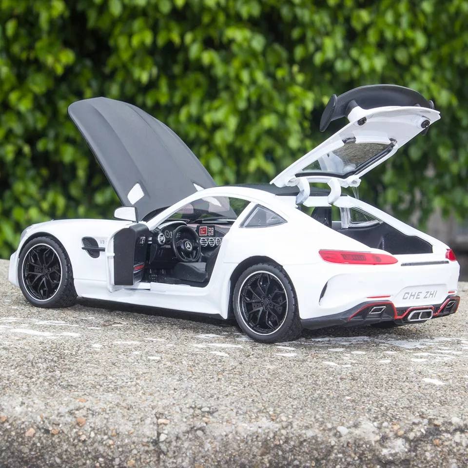 Mercedes AMG GTR 1/24 Beli Metalni Autić - Mercedes AMG GTR 1/24 Beli Metalni Autić