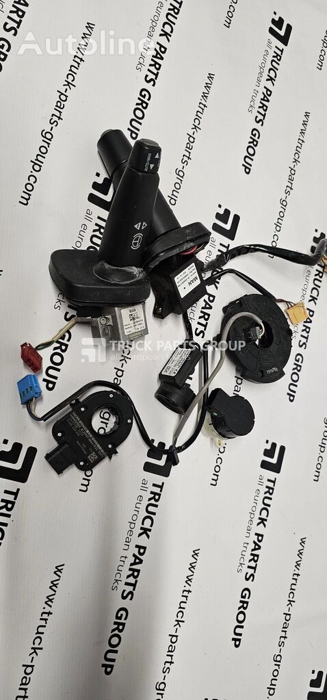 MAN TGX / TGS steering controllers set, driving position buttons, st upravljačka jedinica za MAN MAN TGX / TGS steering controllers set, driving position buttons, steering column switch, steering ...