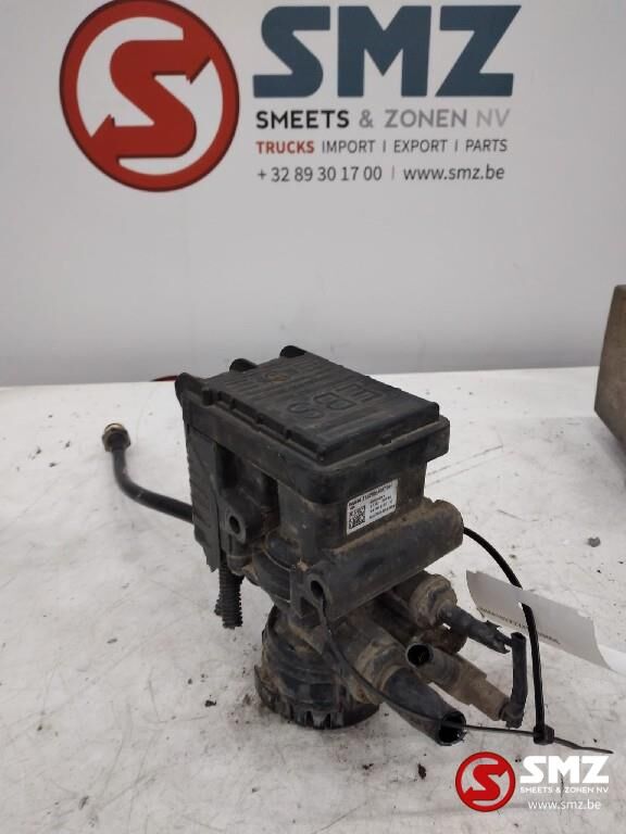 MAN Occ EBS vooras modulator TGX 81521066067 K0502 EBS modulator za kamiona