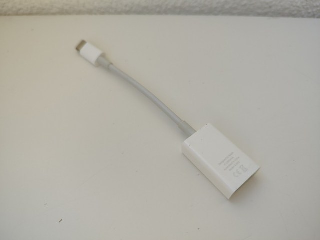 Apple USB-C to USB Adapter - Model A1632